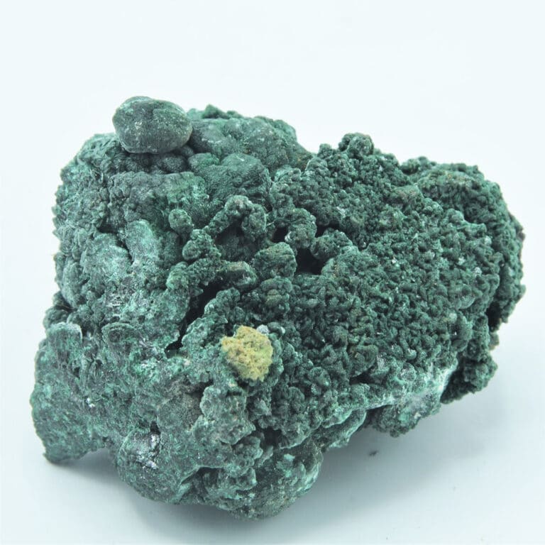 Mineral specimens in pseudomorphosis and perimorphosis