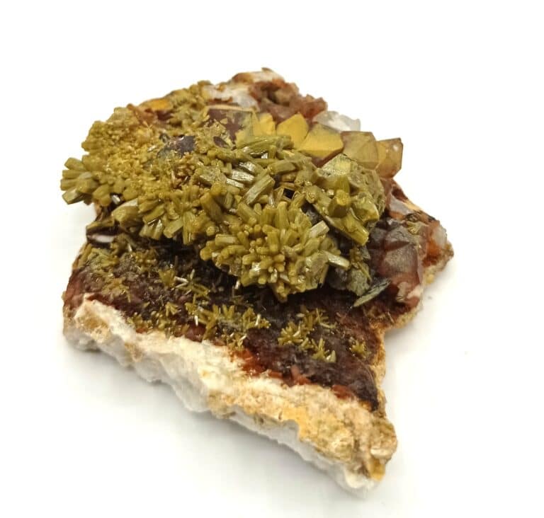 Pyromorphite on Quartz, Les Farges, Ussel, Corrèze.