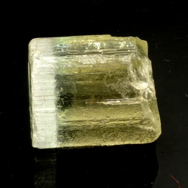 Beryl heliodore, Zazafotsy, Madagascar.