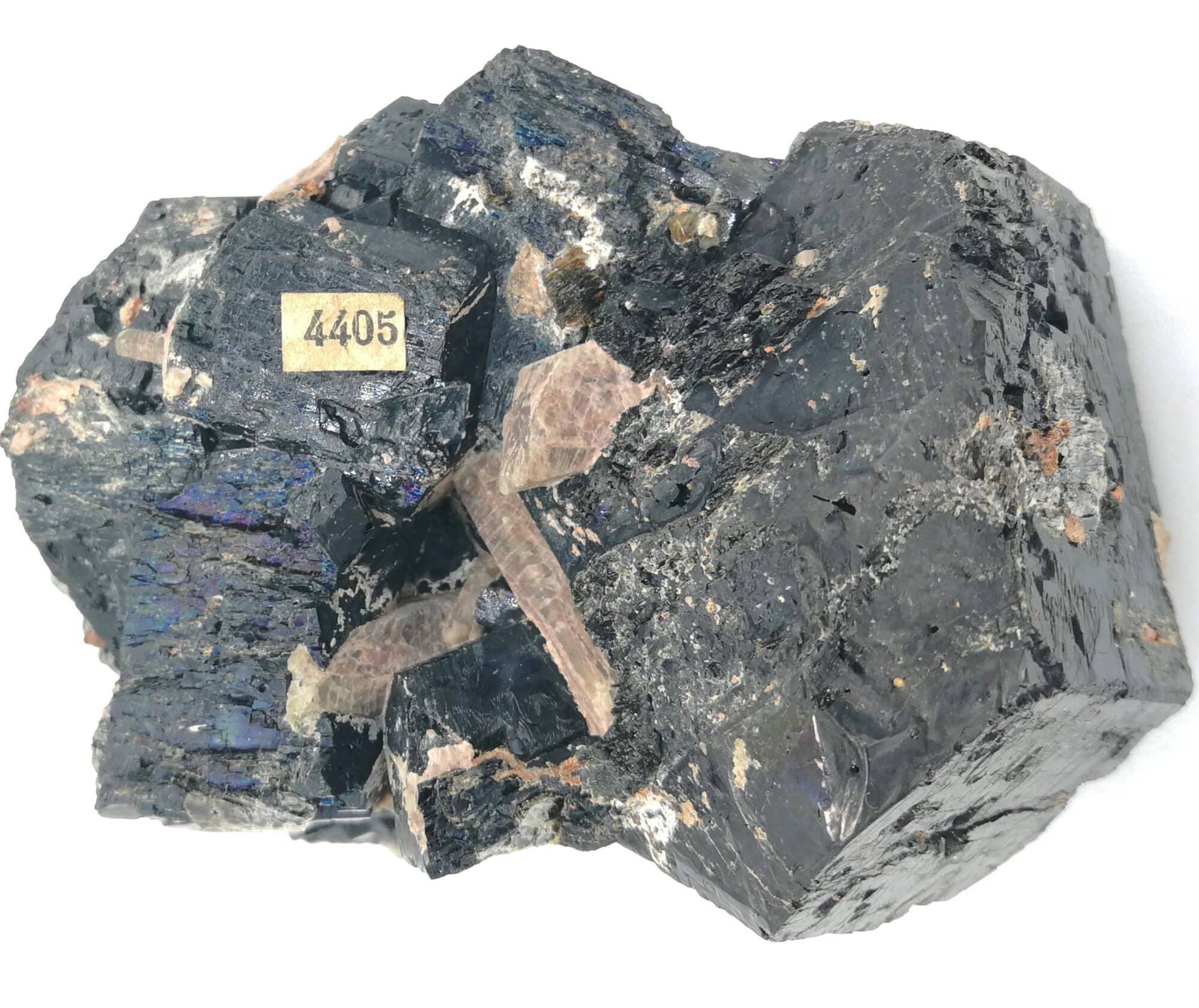 Hornblende and Quartz, Renfrew County, Ontario, Canada.
