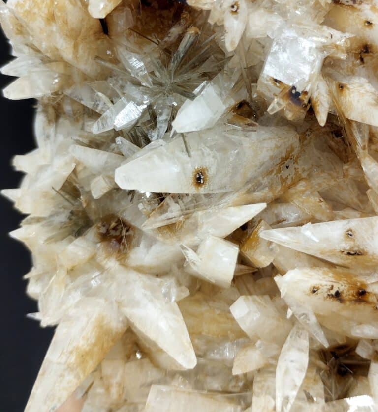 Prehnite and Pectolite, Jeffrey Mine, Asbestos, Quebec, Canada.