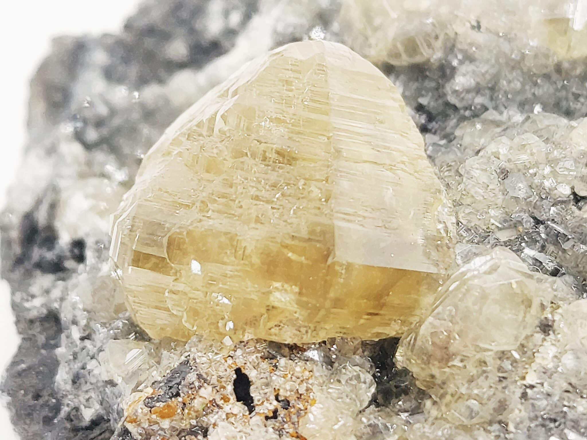 Minerals from Morocco, Moroccan mineralogical specimens.